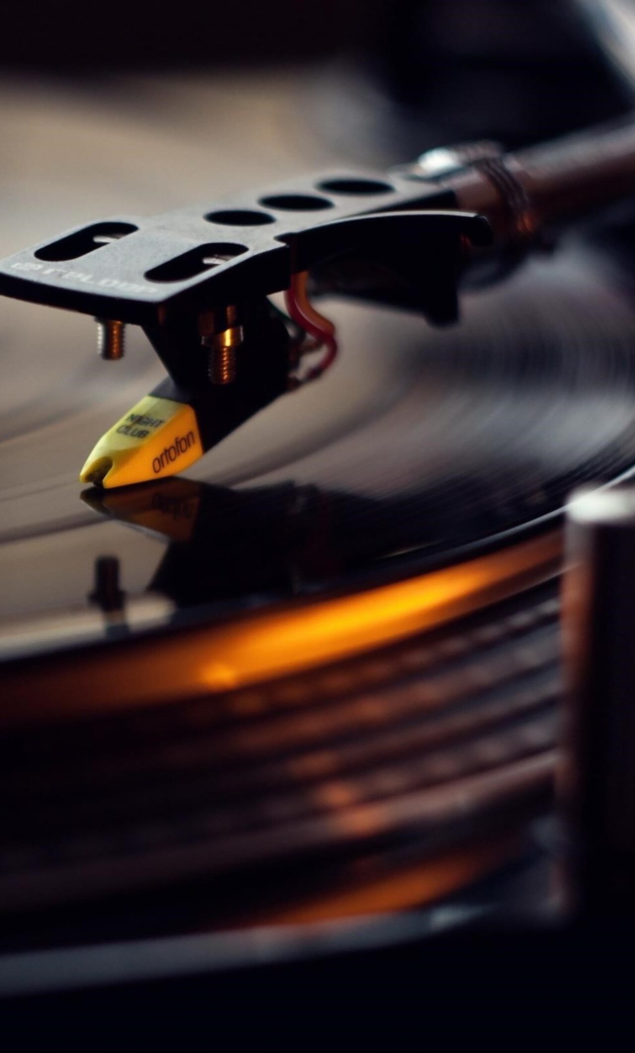 About Us – Footlight